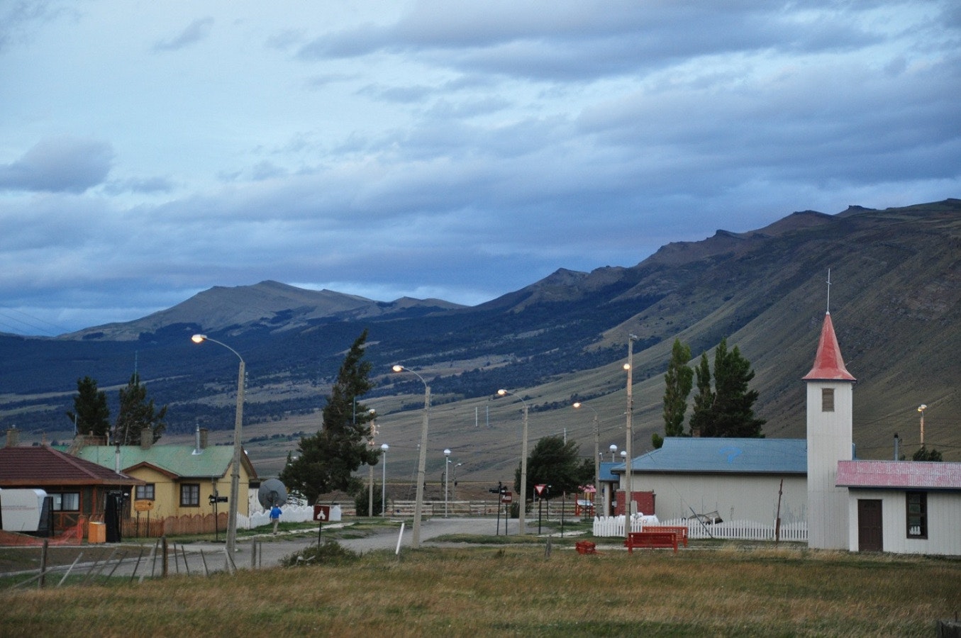 Cerro Castillo – Torres del Paine y Puerto Natales Chile