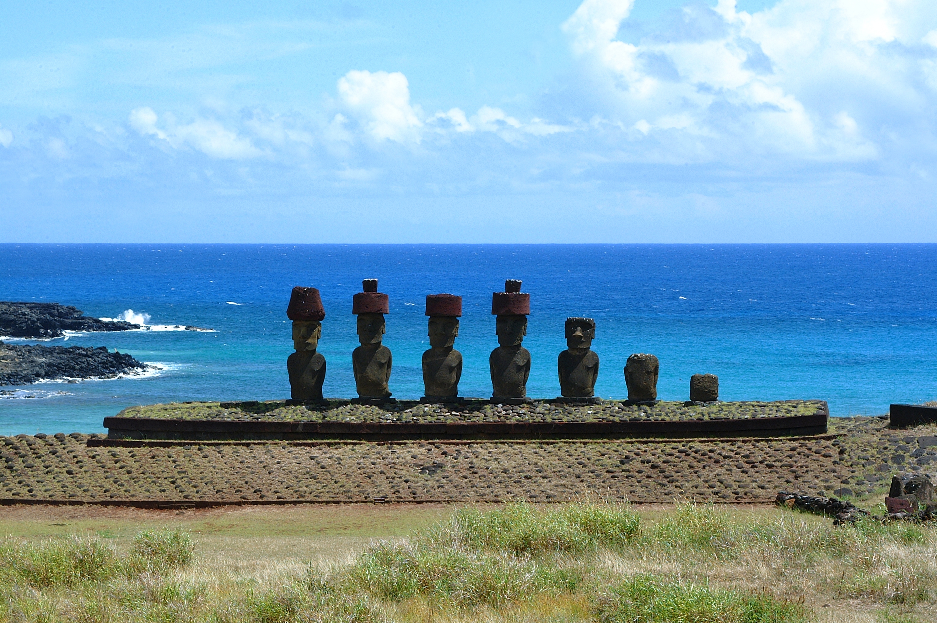 Tourist and Travel Guide of Easter Island
