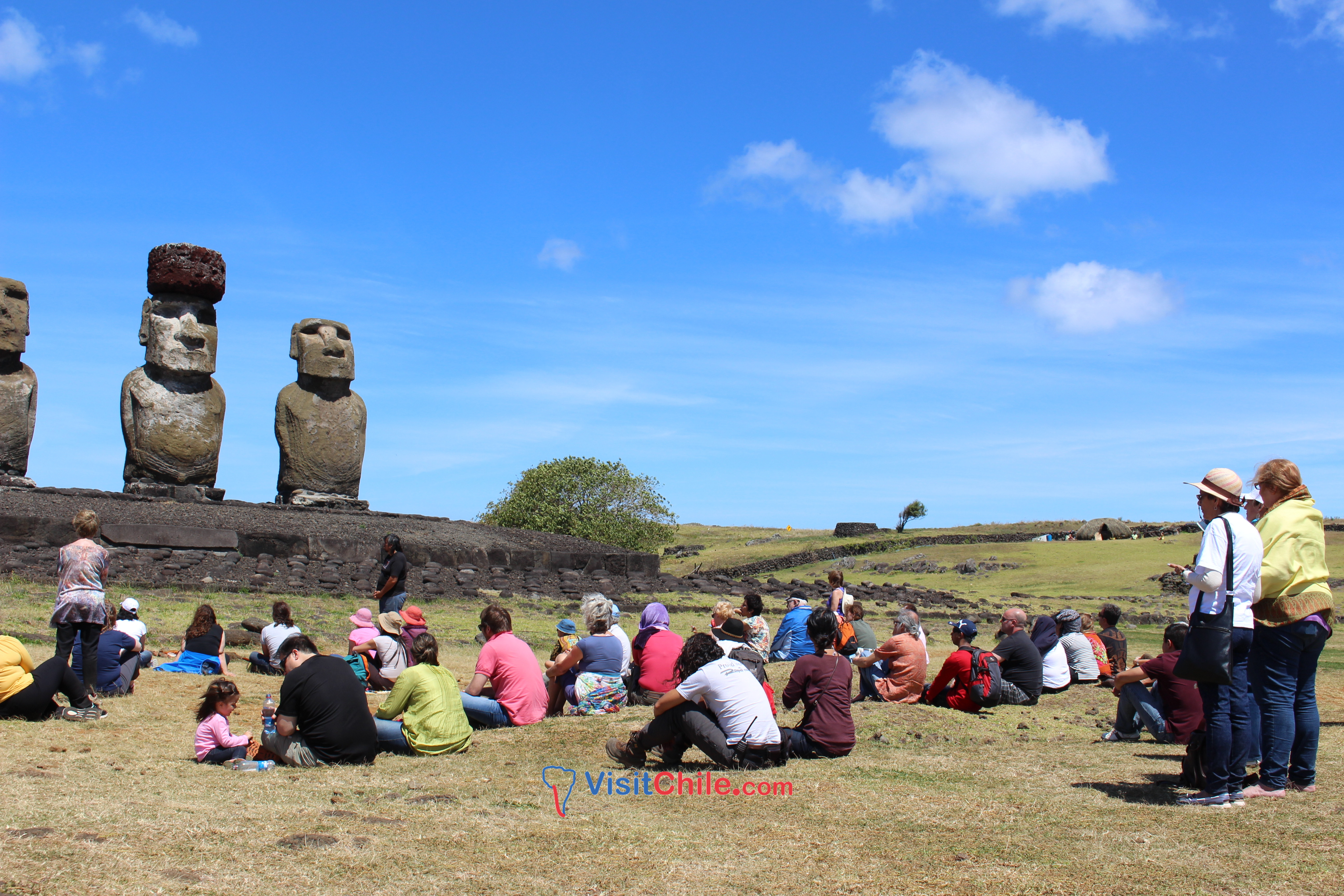 Chile Tours : Easter Island or Rapa Nui, Travel Vacation Package